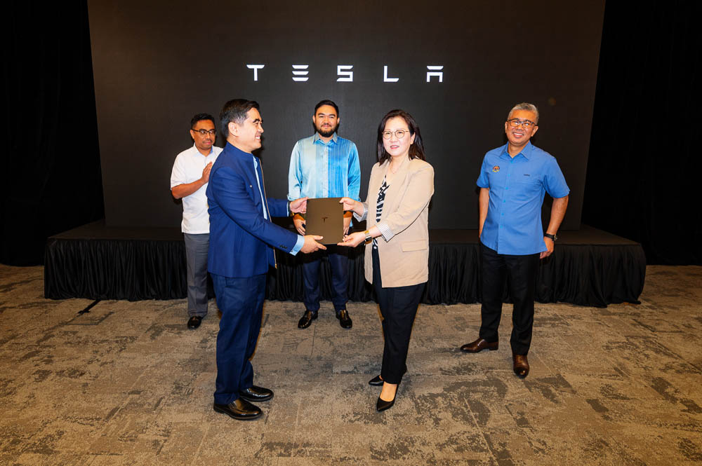 Tesla and Gamuda Land Forge Path to Sustainable Mobility in Southeast Asia