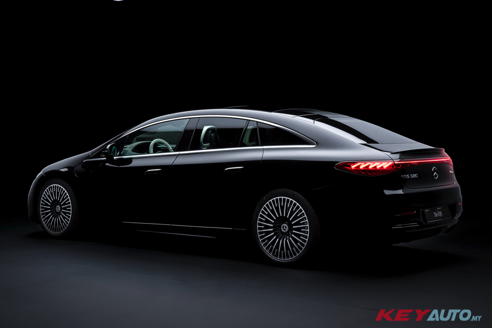 Mercedes-EQS facelift debut! Larger battery, more range!