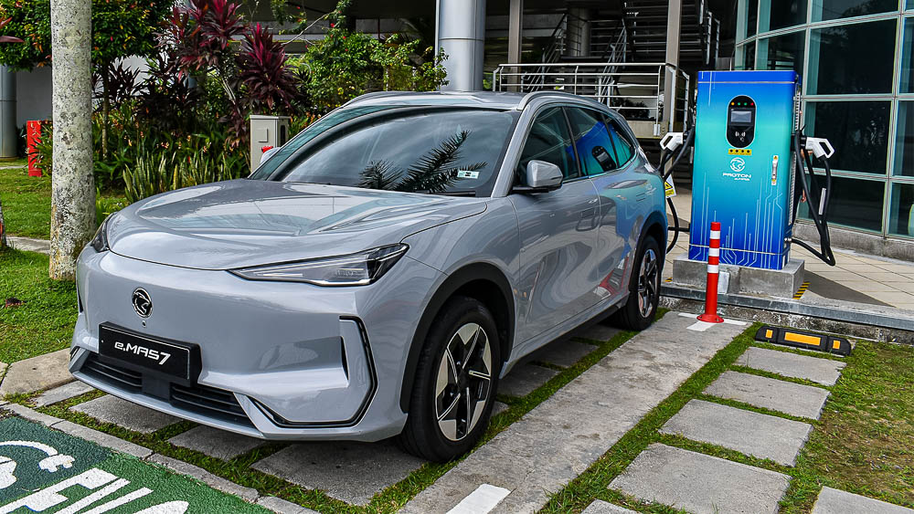 Proton Opens First Standalone DC Charging Hub in Tanjung Malim, Paving ...