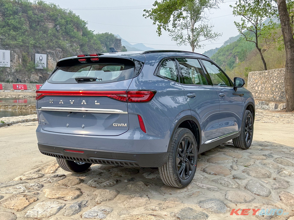 GWM Haval H6 HEV 开放预订，预计售价从 RM145K 起！
