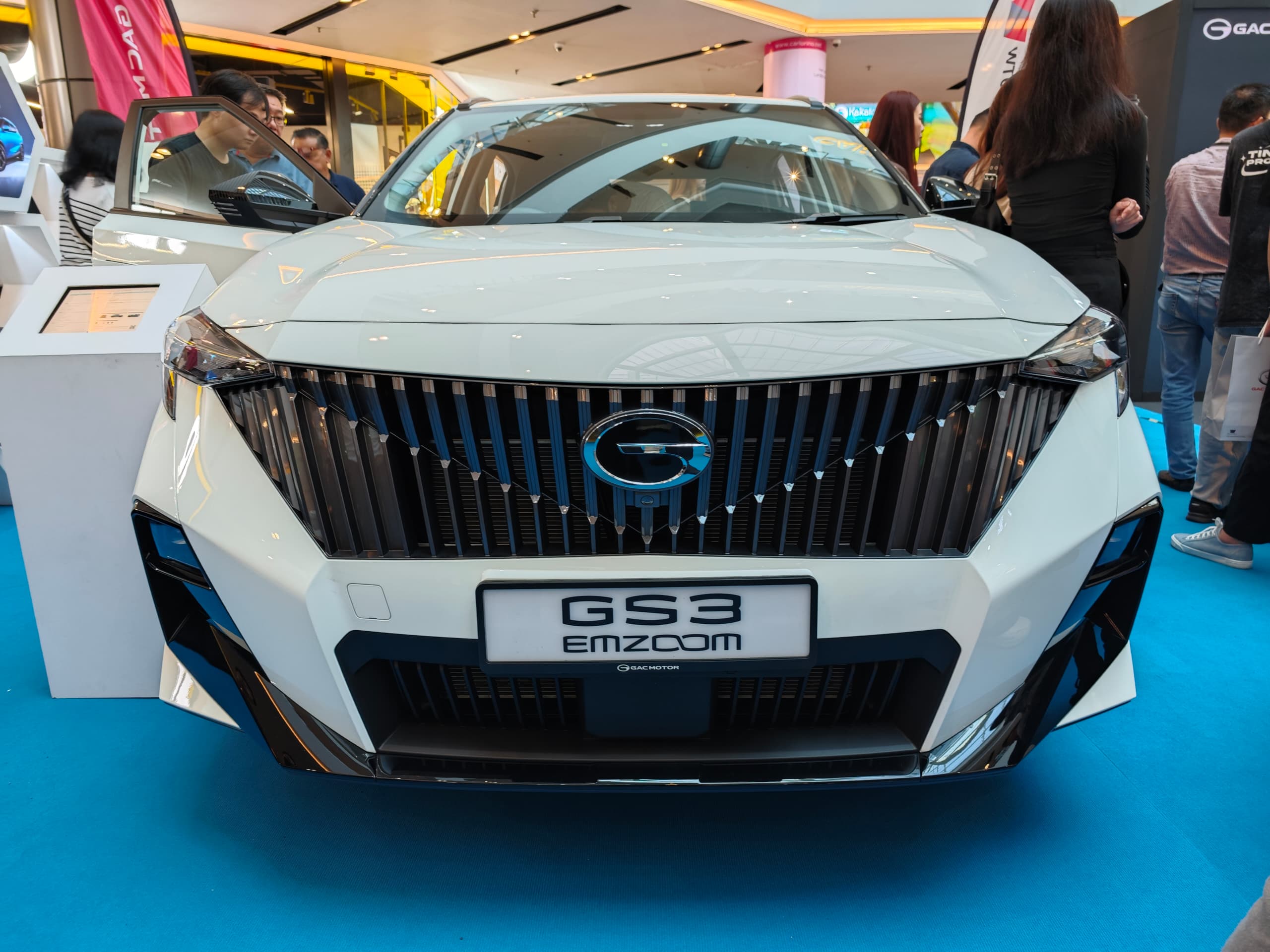 【官方】GAC GS3 EMZOOM 新增 Standard 和 Exclusive 等级，售价从 RM103,800 起！