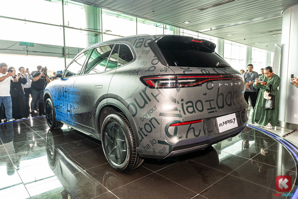 Proton 首款国产 EV 纯电动车登场！名为 e.MAS 7，定位 C-SUV！