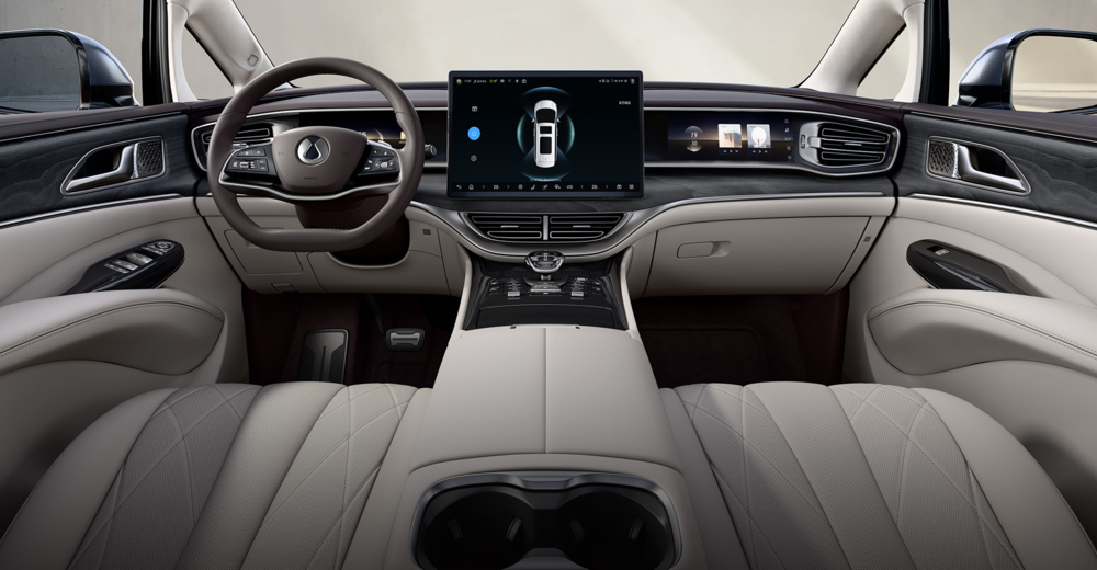 2025 Denza D9 中国发布，配有 PHEV 和 EV 车型，售价从 RM208K 起！