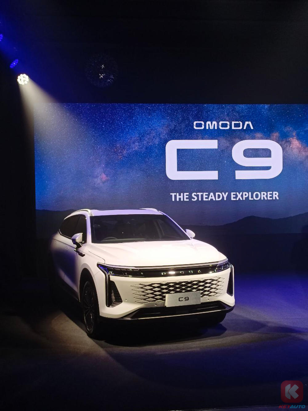 【官方】Jaecoo C9 正式发布，2 个等级，售价从 RM168K 起！