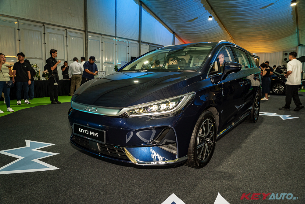 BYD M6 Malaysia